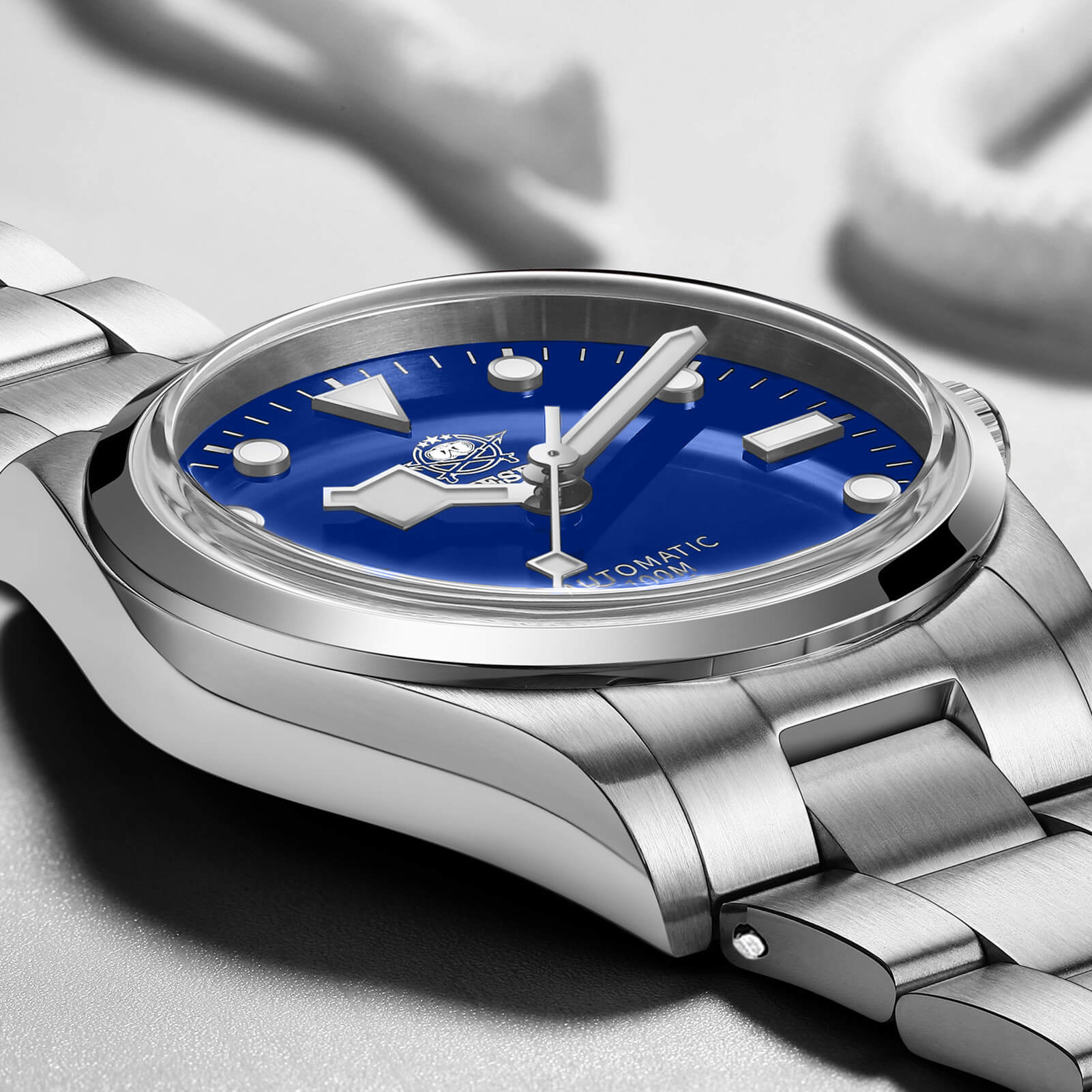 ADDIESDIVE 39mm Domed Crystal Explore Watch 100M (AD2113 ...