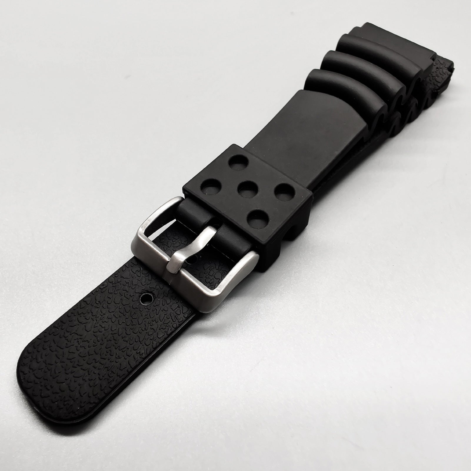 ADDIESDIVE Silicone Watch Strap For Men Diver Watches Black 20mm 22mm ...