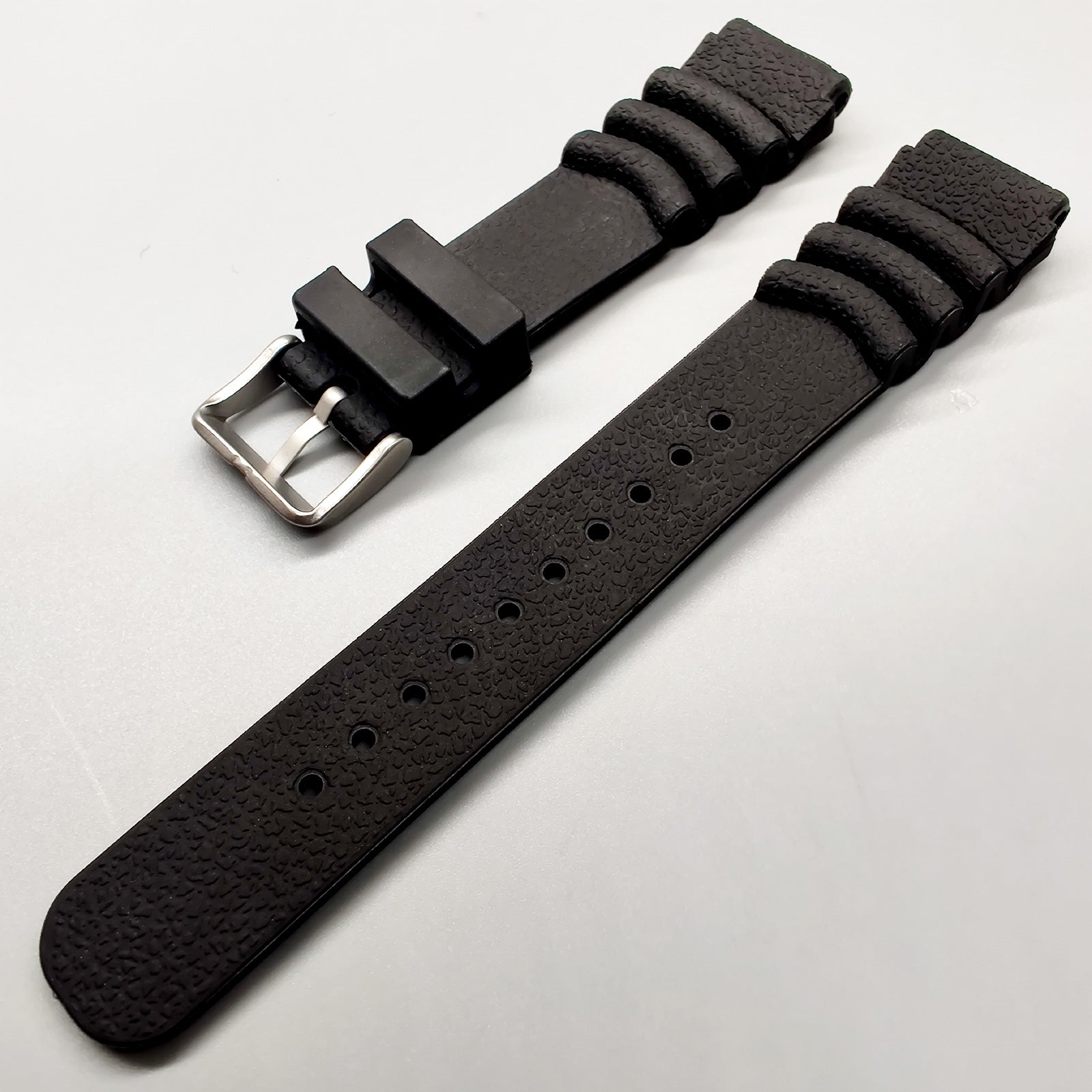 ADDIESDIVE Silicone Watch Strap For Men Diver Watches Black 20mm 22mm ...